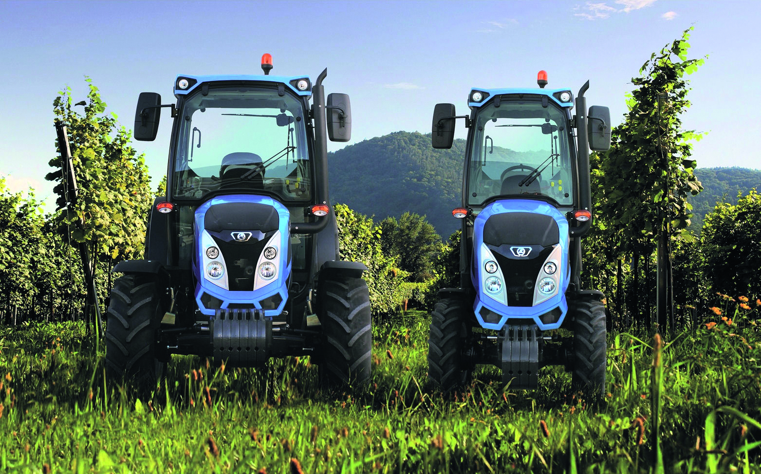 Fingertip control: Landini Rex 4-100 V - Vineyard Magazine