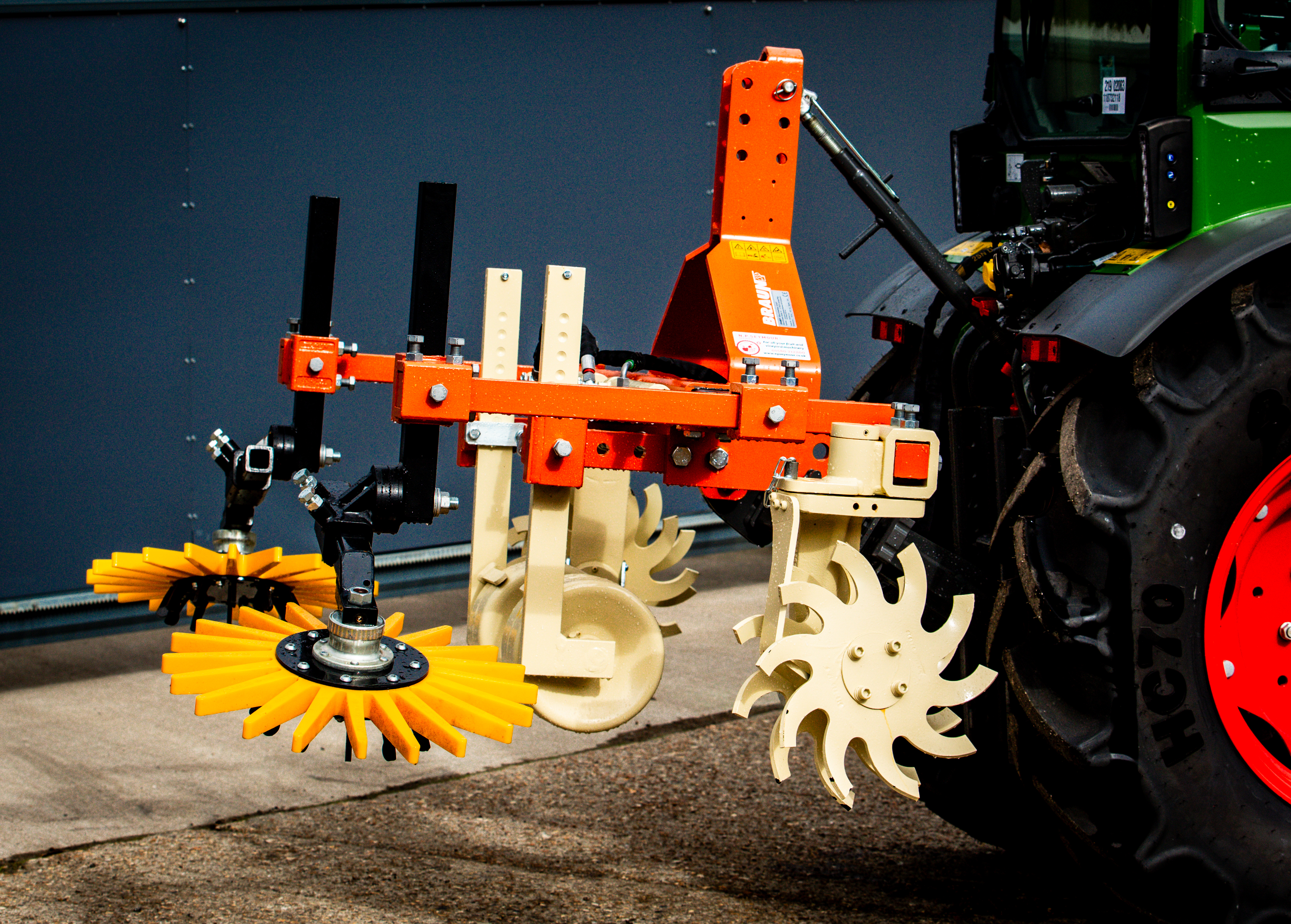 Creating an inhospitable environment for weeds - Vineyard Magazine